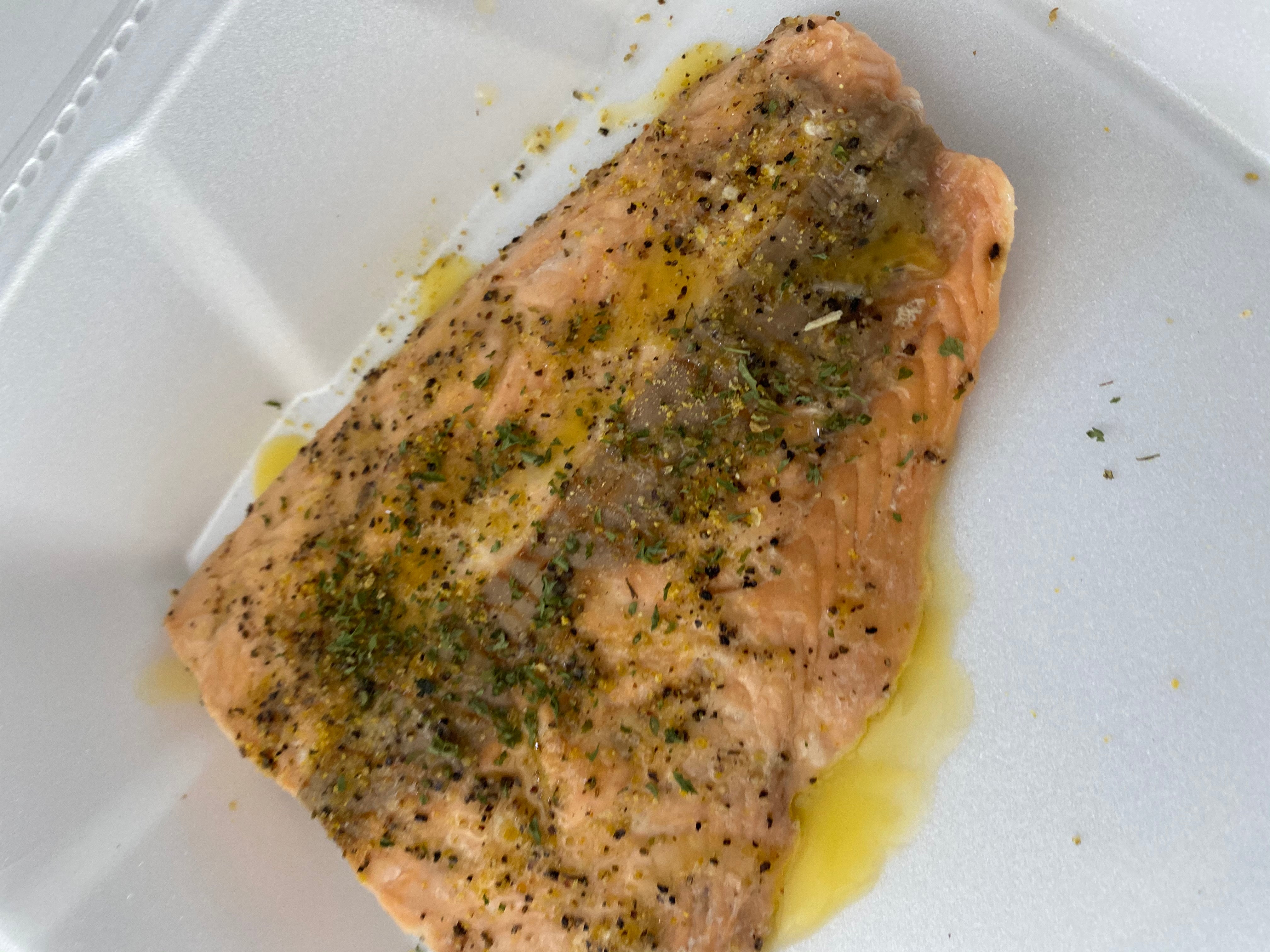 Lighthouse Lemon Dill Fish Platter | Kent Point Marina & Seafood